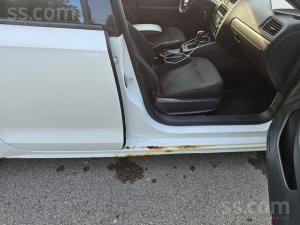 Balts Volkswagen Jetta 2015 Rīga, ar dzinēja tilpumu 2.00 L un nobraukumu 247 tūkst. km par 3300 €, foto 7 vietnē AUTOMOTO.COM.LV