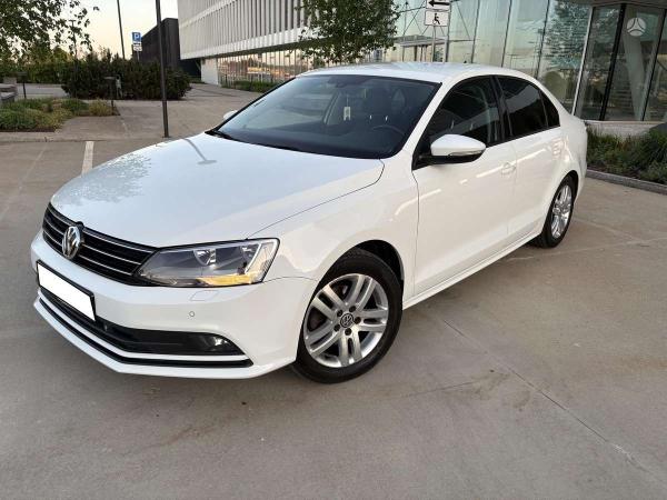 Balts Volkswagen Jetta 2015 Viļņa, ar dzinēja tilpumu 1.97 L un nobraukumu 153 tūkst. km par 7200 €, foto 2 vietnē AUTOMOTO.COM.LV