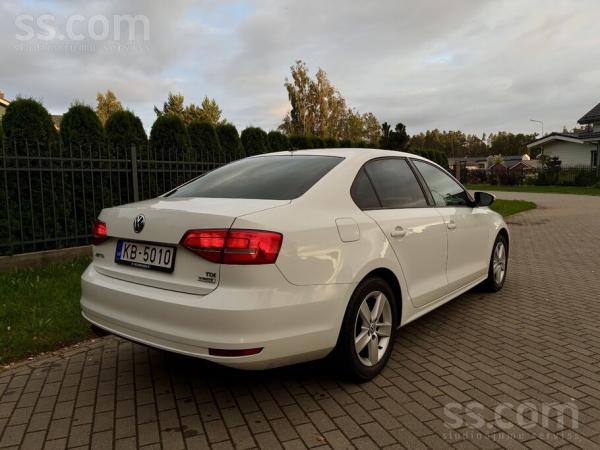 Balts Volkswagen Jetta 2015 Rīga, ar dzinēja tilpumu 2.00 L un nobraukumu 170 tūkst. km par 6500 €, foto 7 vietnē AUTOMOTO.COM.LV