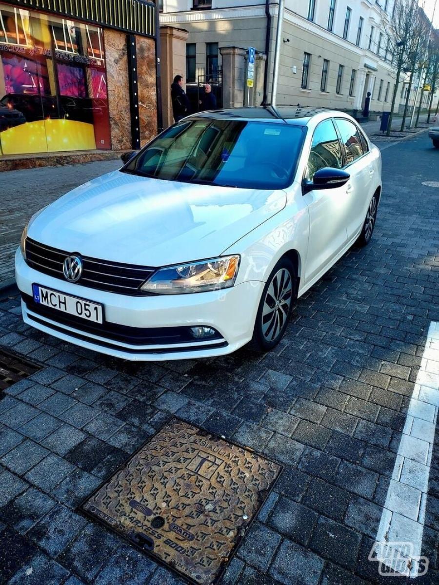 Balts Volkswagen Jetta 2016 Šauļi, ar dzinēja tilpumu 1.80 L un nobraukumu 146 tūkst. km par 5500 €, foto 1 vietnē AUTOMOTO.COM.LV