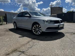Balts Volkswagen Jetta 2016 Rēzekne, ar dzinēja tilpumu 2.00 L un nobraukumu 197 tūkst. km par 7600 €, foto  vietnē AUTOMOTO.COM.LV