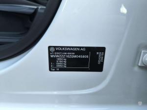 Balts Volkswagen Jetta 2016 Viļņa, ar dzinēja tilpumu 1.40 L un nobraukumu 135 tūkst. km par 6800 €, foto 24 vietnē AUTOMOTO.COM.LV