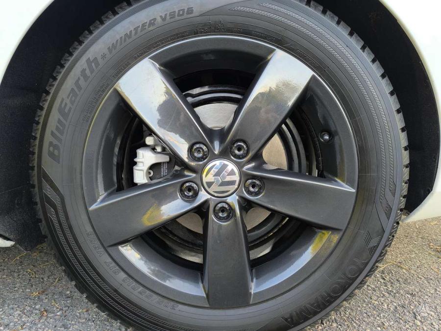 Balts Volkswagen Jetta 2016 Viļņa, ar dzinēja tilpumu 1.40 L un nobraukumu 135 tūkst. km par 6800 €, foto 50 vietnē AUTOMOTO.COM.LV