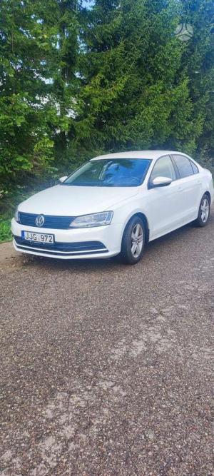 Balts Volkswagen Jetta 2016 Viļņa, ar dzinēja tilpumu 1.40 L un nobraukumu 97 tūkst. km par 7900 €, foto 4 vietnē AUTOMOTO.COM.LV