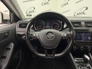 Balts Volkswagen Jetta 2017 Viļņa, ar dzinēja tilpumu 1.80 L un nobraukumu 163 tūkst. km par 6300 €, foto 29 vietnē AUTOMOTO.COM.LV