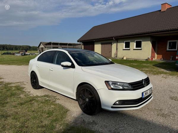 Balts Volkswagen Jetta 2017 Šilutė, ar dzinēja tilpumu 1.80 L un nobraukumu 186 tūkst. km par 6900 €, foto 2 vietnē AUTOMOTO.COM.LV