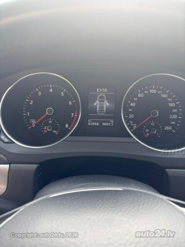 White Volkswagen Jetta 2018 in Tallinn, with an engine capacity of 1.40 L and mileage of 83 thousand km for 8900 €, photo 6 on AUTOMOTO.COM.LV