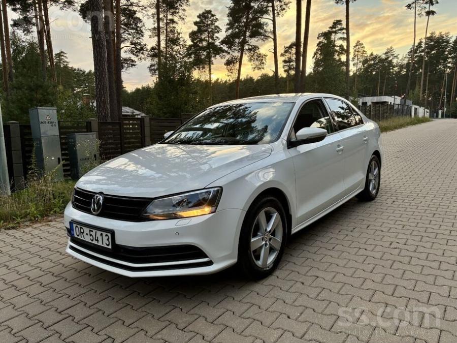 Balts Volkswagen Jetta 2018 Rīga, ar dzinēja tilpumu 1.40 L un nobraukumu 160 tūkst. km par 7500 €, foto 9 vietnē AUTOMOTO.COM.LV