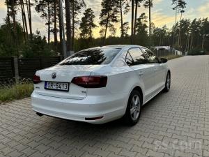Balts Volkswagen Jetta 2018 Rīga, ar dzinēja tilpumu 1.40 L un nobraukumu 160 tūkst. km par 7500 €, foto 10 vietnē AUTOMOTO.COM.LV