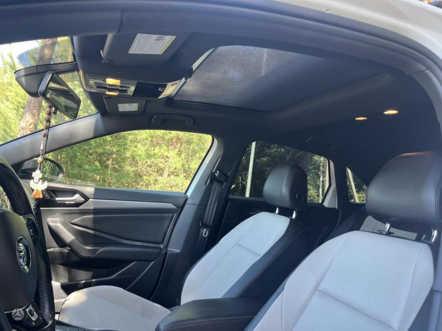 Balts Volkswagen Jetta 2019 Jonava, ar dzinēja tilpumu 1.40 L un nobraukumu 198 tūkst. km par 11900 €, foto 7 vietnē AUTOMOTO.COM.LV