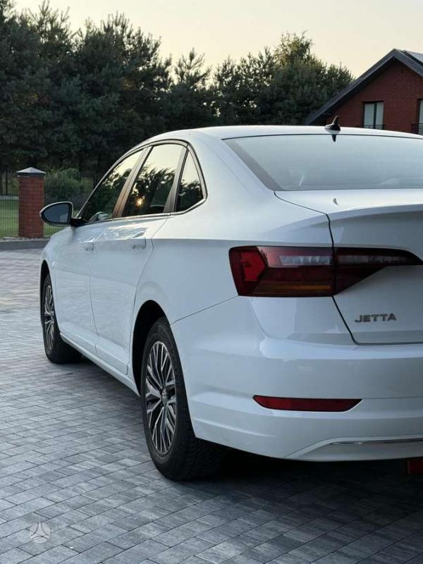 Balts Volkswagen Jetta 2019 Kauņa, ar dzinēja tilpumu 1.40 L un nobraukumu 59 tūkst. km par 11400 €, foto 9 vietnē AUTOMOTO.COM.LV