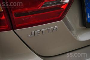 Yellow Volkswagen Jetta 2014 in Riga, with an engine capacity of 1.40 L and mileage of 97 thousand km for 5950 €, photo 8 on AUTOMOTO.COM.LV
