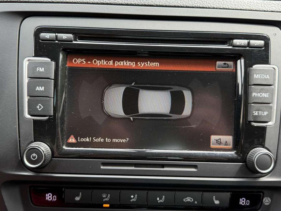 Yellow Volkswagen Jetta 2015 in Alytus, with an engine capacity of 1.97 L and mileage of 255 thousand km for 6499 €, photo 40 on AUTOMOTO.COM.LV