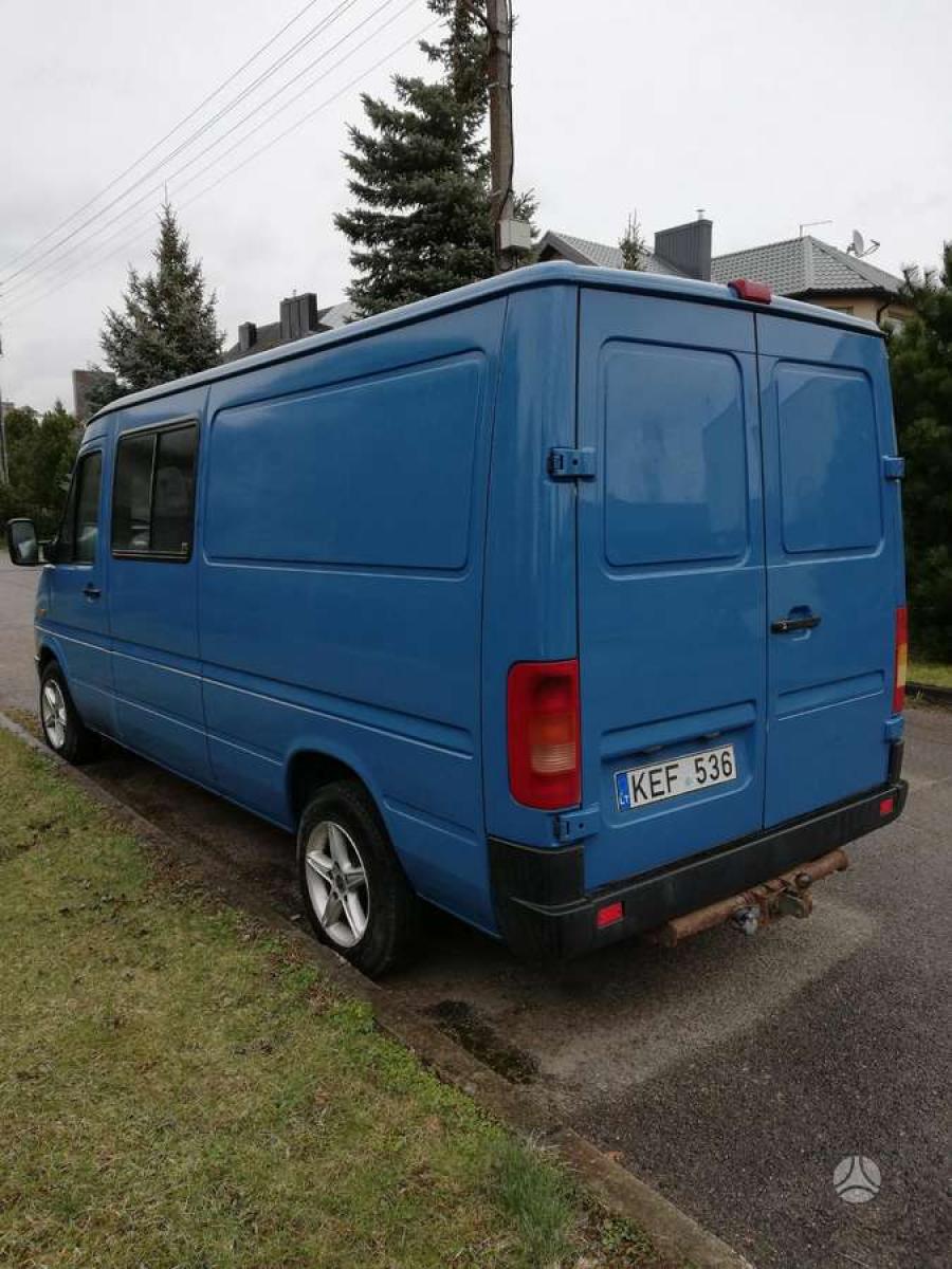 Zils Volkswagen LT 2002 Kauņa, ar dzinēja tilpumu 2.46 L un nobraukumu 270 tūkst. km par 4500 €, foto 2 vietnē AUTOMOTO.COM.LV