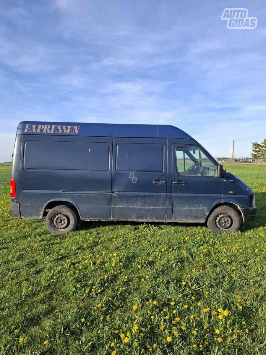 Blue Volkswagen LT 2002 in Radviliskis, with an engine capacity of 2.50 L and mileage of 500 thousand km for 750 €, photo 5 on AUTOMOTO.COM.LV