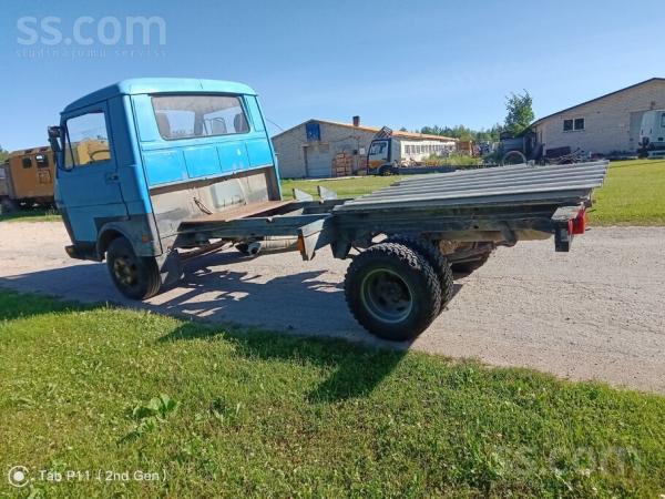 Volkswagen LT 1981 RÄ«ga vietnÄ Zils Volkswagen LT 1981 RÄ«ga, ar dzinÄja tilpumu 2.40 L un nobraukumu 247 tÅ«kst. km par 850 ā¬, foto 5 vietnÄ AUTOMOTO.COM.LV