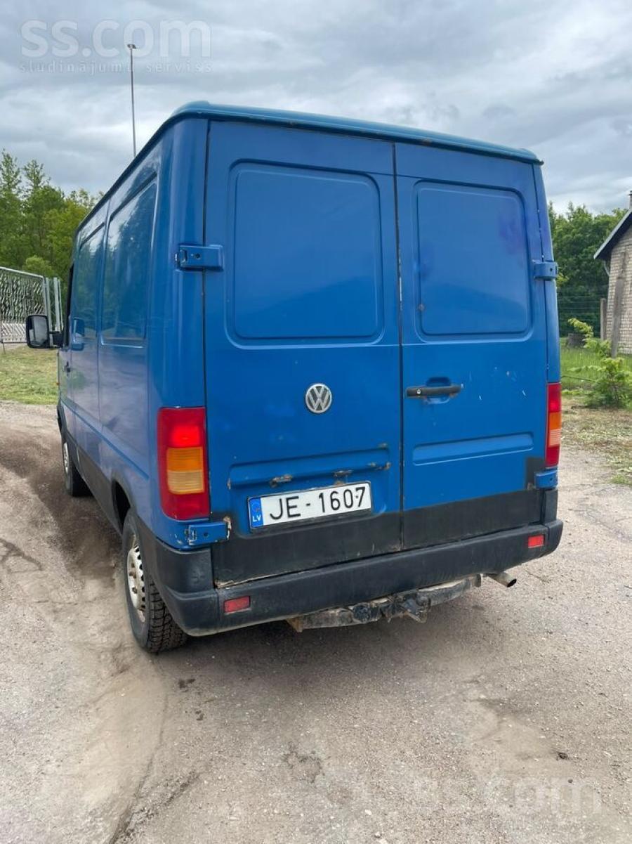 Zils Volkswagen LT 1998 Rēzekne, ar dzinēja tilpumu 2.50 L un nobraukumu 380 tūkst. km par 1700 €, foto 3 vietnē AUTOMOTO.COM.LV