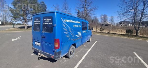 Blue Volkswagen LT 1999 in Cesis, with an engine capacity of 2.50 L and mileage of 0 thousand km for 2390 €, photo 5 on AUTOMOTO.COM.LV