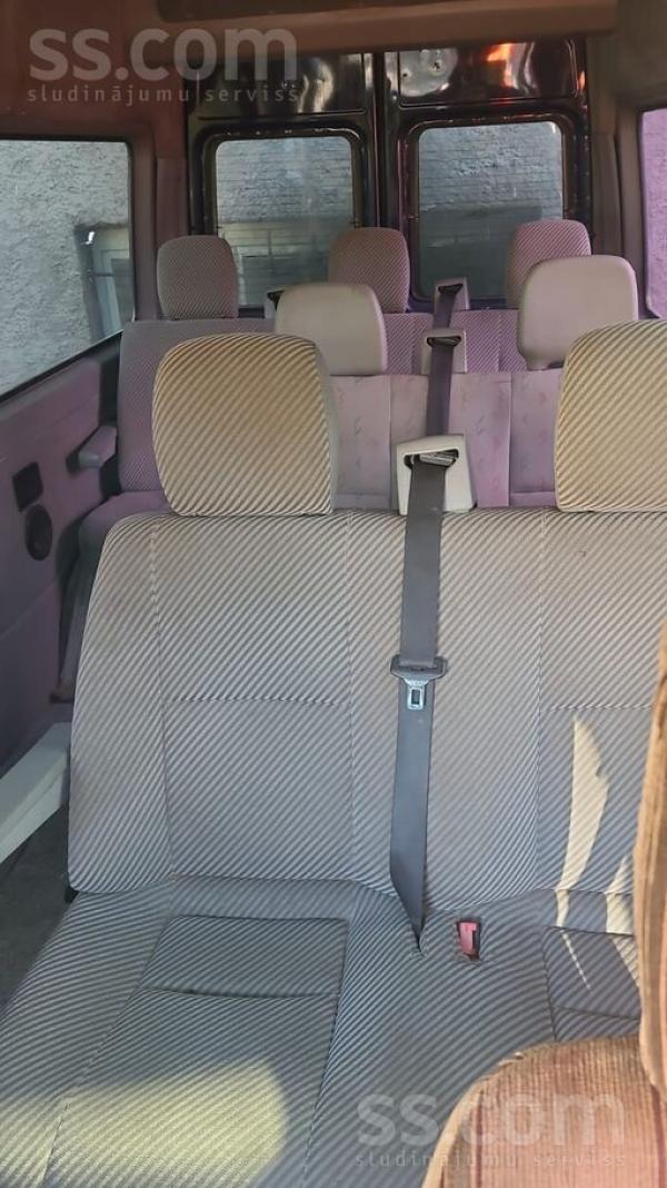 Zils Volkswagen LT 2004 Rīga, ar dzinēja tilpumu 2.50 L un nobraukumu 400 tūkst. km par 4800 €, foto 3 vietnē AUTOMOTO.COM.LV
