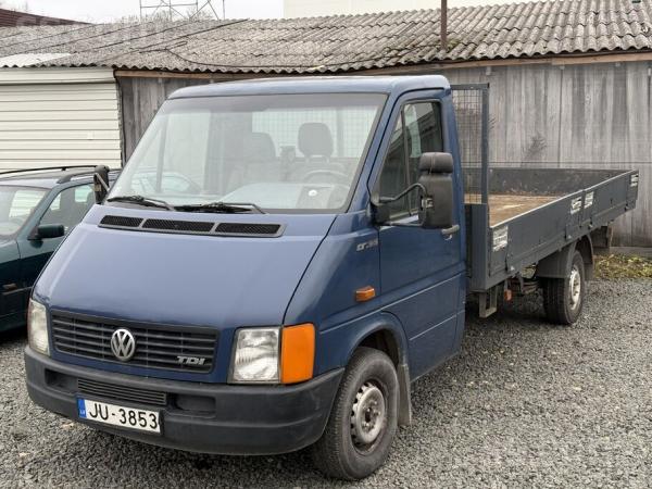 Blue Volkswagen LT 2006 in Riga, with an engine capacity of 2.50 L and mileage of 804 thousand km for 3500 €, photo 2 on AUTOMOTO.COM.LV