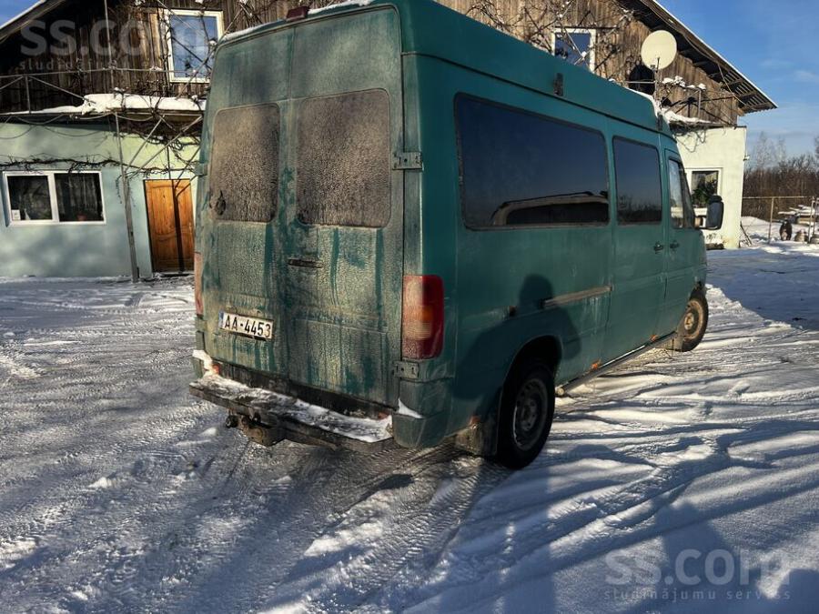 Zaļš Volkswagen LT 1997 Gulbene, ar dzinēja tilpumu 2.50 L un nobraukumu 530 tūkst. km par 3500 €, foto 4 vietnē AUTOMOTO.COM.LV