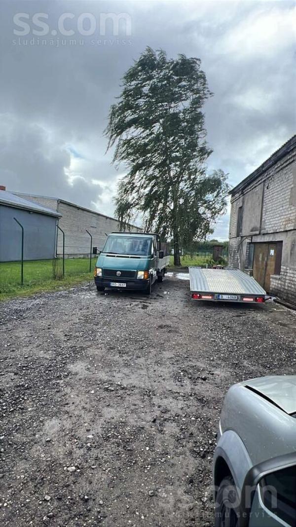 Green Volkswagen LT 1999 in Riga, with an engine capacity of 2.80 L and mileage of 390 thousand km for 3500 €, photo 1 on AUTOMOTO.COM.LV