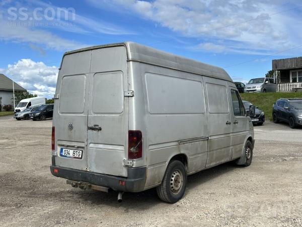 Pelēks Volkswagen LT 1996 Valka, ar dzinēja tilpumu 2.50 L un nobraukumu 300 tūkst. km par 1600 €, foto 4 vietnē AUTOMOTO.COM.LV