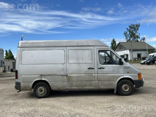 Pelēks Volkswagen LT 1996 Valka, ar dzinēja tilpumu 2.50 L un nobraukumu 300 tūkst. km par 1600 €, foto 6 vietnē AUTOMOTO.COM.LV