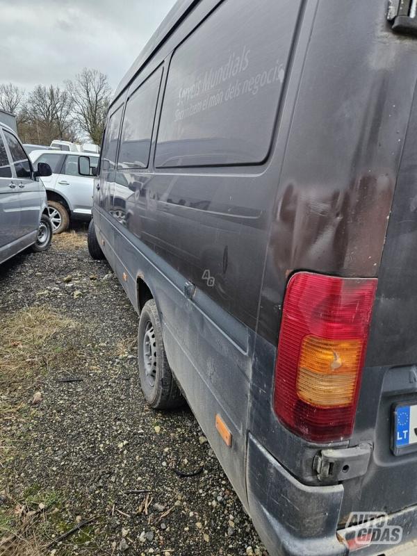 Volkswagen LT 2002 Kaišiadorys, ar dzinēja tilpumu 2.50 L un nobraukumu 400 tūkst. km par 1050 €, foto 2 vietnē AUTOMOTO.COM.LV