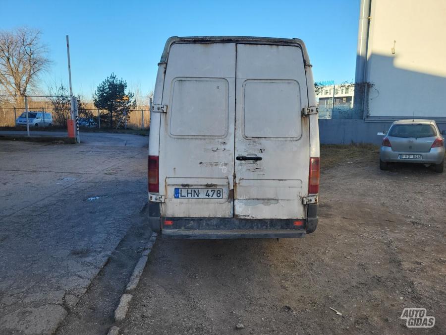 Volkswagen LT 1999 Viļņa, ar dzinēja tilpumu 2.50 L un nobraukumu 418 tūkst. km par 2500 €, foto 8 vietnē AUTOMOTO.COM.LV