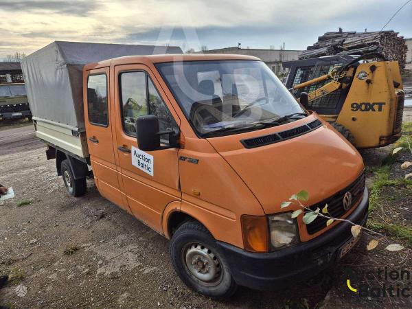 Orange Volkswagen LT 1999 in Lazdijai, with an engine capacity of 2.46 L and mileage of 444 thousand km for 1500 €, photo 2 on AUTOMOTO.COM.LV