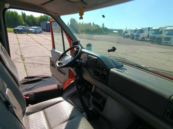 Oranžs Volkswagen LT 2002 Viļņa, ar dzinēja tilpumu 3.50 L un nobraukumu 163 tūkst. km par 5150 €, foto 10 vietnē AUTOMOTO.COM.LV