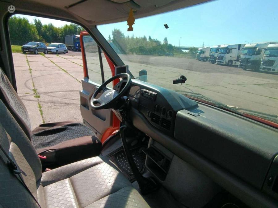 Orange Volkswagen LT 2002 in Vilnius, with an engine capacity of 3.50 L and mileage of 163 thousand km for 5150 €, photo 11 on AUTOMOTO.COM.LV