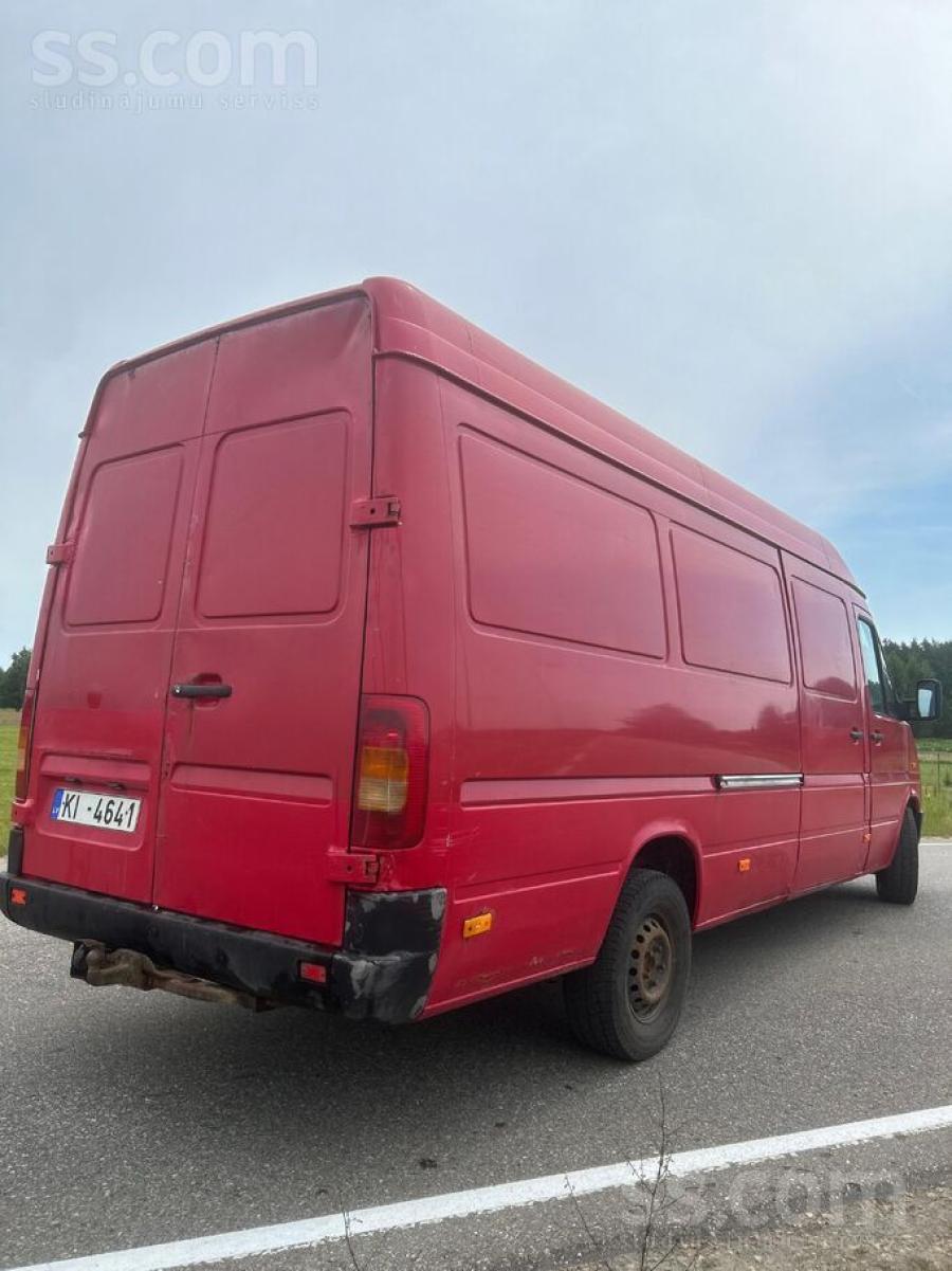 Sarkans Volkswagen LT 1997 Rīga, ar dzinēja tilpumu 2.50 L un nobraukumu 695 tūkst. km par 4790 €, foto 4 vietnē AUTOMOTO.COM.LV