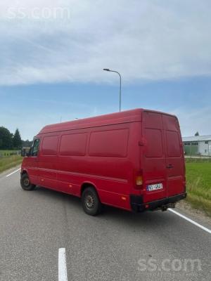 Sarkans Volkswagen LT 1997 Rīga, ar dzinēja tilpumu 2.50 L un nobraukumu 695 tūkst. km par 4790 €, foto 5 vietnē AUTOMOTO.COM.LV