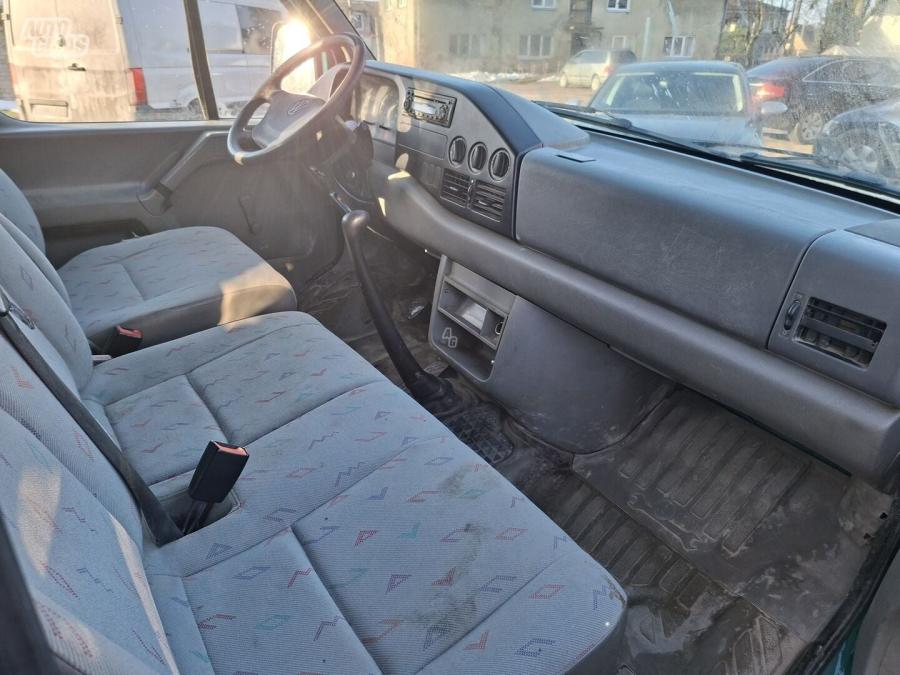 Volkswagen LT 2002 Šilutė, ar dzinēja tilpumu 2.50 L un nobraukumu 264 tūkst. km par 2350 €, foto 9 vietnē AUTOMOTO.COM.LV