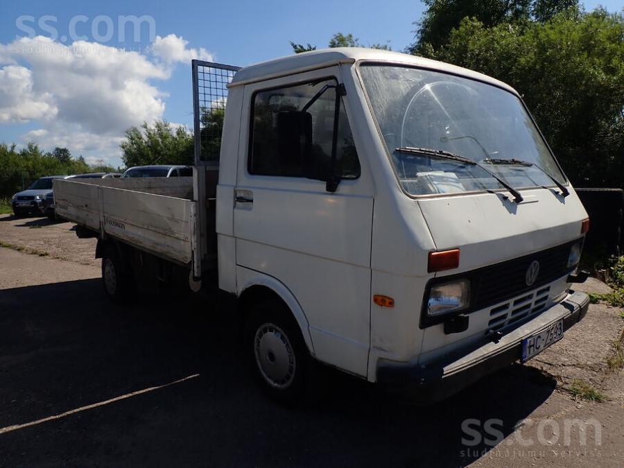 Balts Volkswagen LT 1993 Liepāja, ar dzinēja tilpumu 2.40 L un nobraukumu 301 tūkst. km par 1950 €, foto 3 vietnē AUTOMOTO.COM.LV