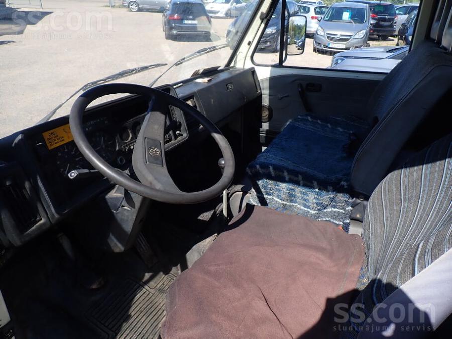 Balts Volkswagen LT 1993 Liepāja, ar dzinēja tilpumu 2.40 L un nobraukumu 301 tūkst. km par 1950 €, foto 7 vietnē AUTOMOTO.COM.LV