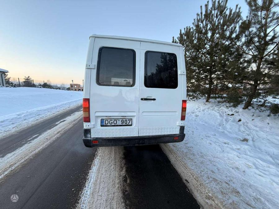 White Volkswagen LT 1997 in Vilnius, with an engine capacity of 0.00 L and mileage of 260 thousand km for 2600 €, photo 6 on AUTOMOTO.COM.LV