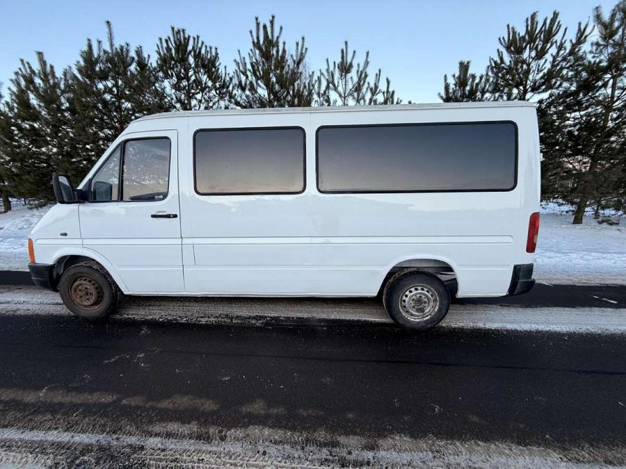 White Volkswagen LT 1997 in Vilnius, with an engine capacity of 0.00 L and mileage of 260 thousand km for 2600 €, photo 8 on AUTOMOTO.COM.LV