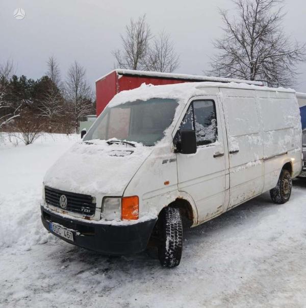 Balts Volkswagen LT 1999 Viļņa, ar dzinēja tilpumu 2.50 L un nobraukumu 300 tūkst. km par 950 €, foto 3 vietnē AUTOMOTO.COM.LV