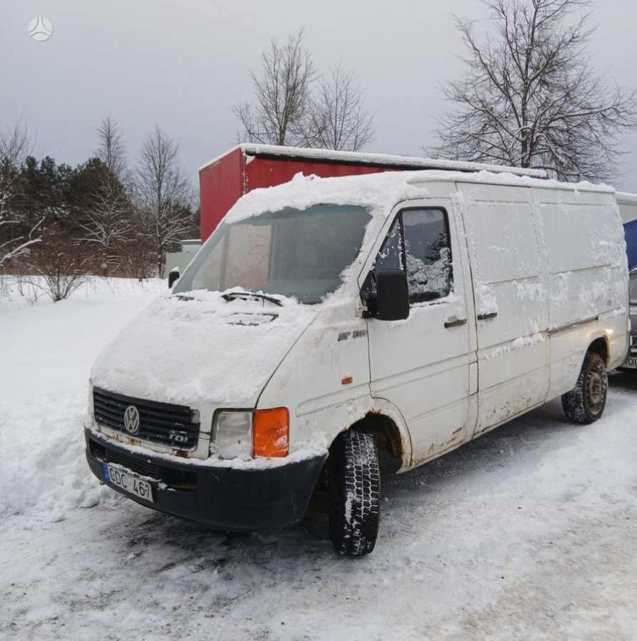 Balts Volkswagen LT 1999 Viļņa, ar dzinēja tilpumu 2.50 L un nobraukumu 300 tūkst. km par 950 €, foto 3 vietnē AUTOMOTO.COM.LV