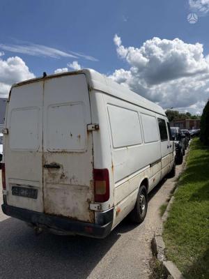 Balts Volkswagen LT 1999 Kauņa, ar dzinēja tilpumu 2.46 L un nobraukumu 400 tūkst. km par 1499 €, foto 4 vietnē AUTOMOTO.COM.LV
