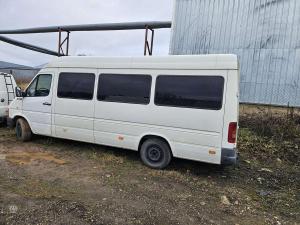 Balts Volkswagen LT 2000 Kaišiadorys, ar dzinēja tilpumu 2.50 L un nobraukumu 500 tūkst. km par 3000 €, foto  vietnē AUTOMOTO.COM.LV