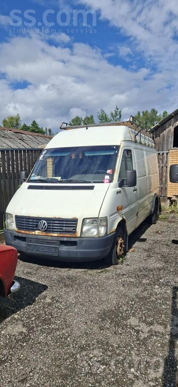 Balts Volkswagen LT 2002 Jūrmala, ar dzinēja tilpumu 2.50 L un nobraukumu 236 tūkst. km par 1200 €, foto 1 vietnē AUTOMOTO.COM.LV