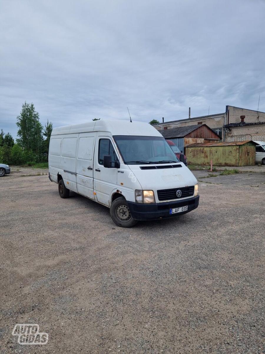 White Volkswagen LT 2003 in Birzai, with an engine capacity of 2.50 L and mileage of 1 thousand km for 1199 €, photo 1 on AUTOMOTO.COM.LV