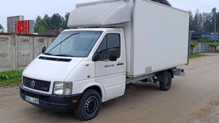 White Volkswagen LT 2003 in Vilnius, with an engine capacity of 2.80 L and mileage of 491 thousand km for 4800 €, photo 1 on AUTOMOTO.COM.LV