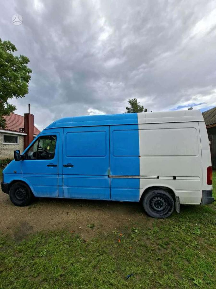 Balts Volkswagen LT 2004 Šauļi, ar dzinēja tilpumu 2.50 L un nobraukumu 283 tūkst. km par 3200 €, foto 3 vietnē AUTOMOTO.COM.LV