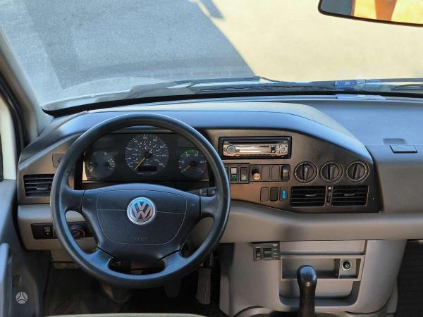 White Volkswagen LT 2005 in Riga, with an engine capacity of 2.80 L and mileage of 380 thousand km for 6150 €, photo 9 on AUTOMOTO.COM.LV
