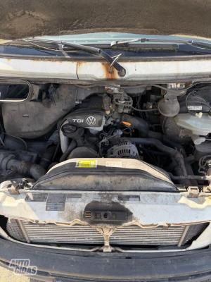 Balts Volkswagen LT 2006 Viļņa, ar dzinēja tilpumu 2.50 L un nobraukumu 466 tūkst. km par 2750 €, foto 8 vietnē AUTOMOTO.COM.LV